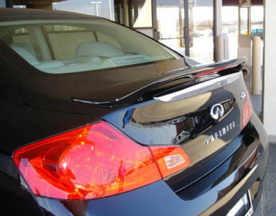 Infiniti G35/G37 Sedan DAR Spoilers OEM Look 3 Post Wing w/ Light FG-093