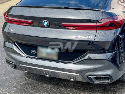 BMW G06 X6 Carbon Fiber Diffuser bmwg06002